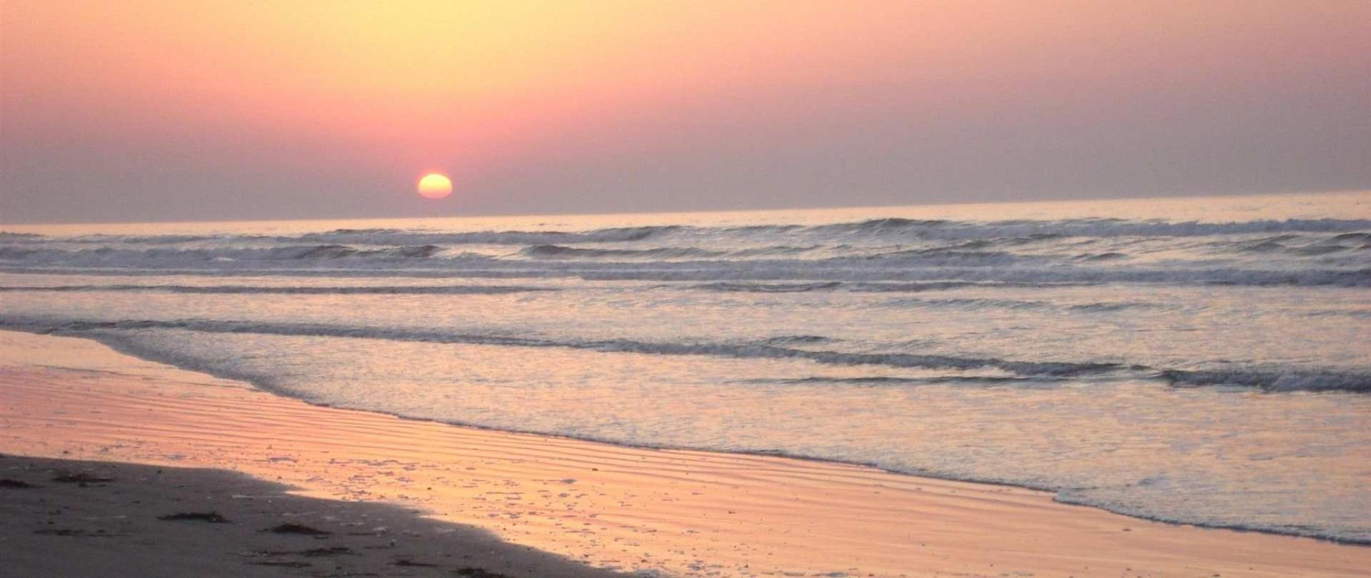 Esplanade Suites: A Sundance Vacations Resort | Motels in Wildwood