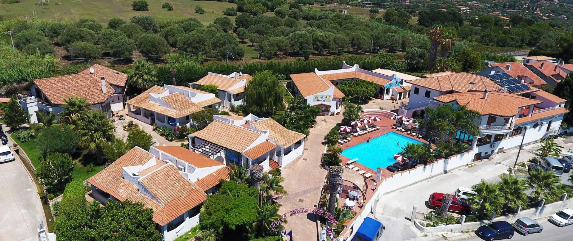 Hotel Baia Del Capo 3 stelle a Capo vaticano in Calabria – Baia Del ...