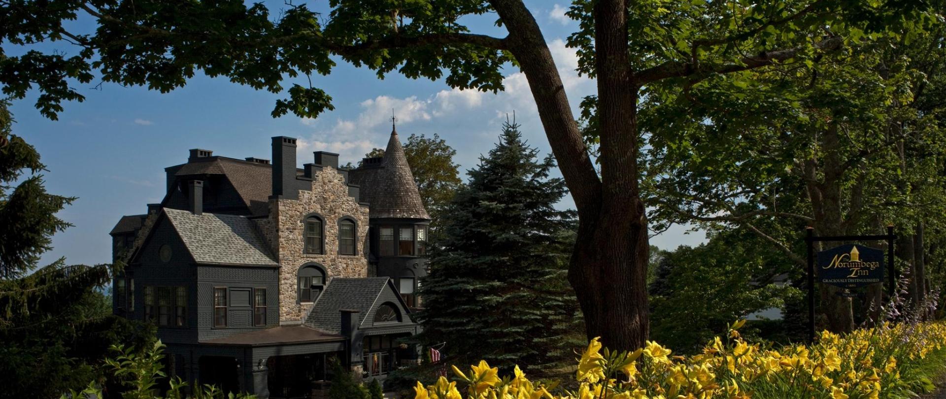 Historic Inn in Camden, Maine | Norumbega Inn